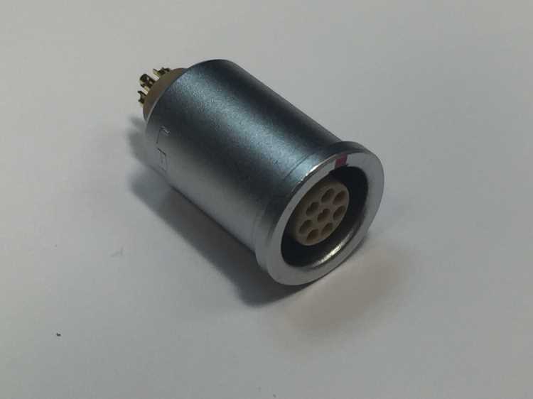 EJ - Fixed Socket | Alpine Electronics