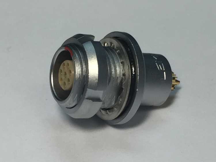 HE - Fixed Socket | Alpine Electronics